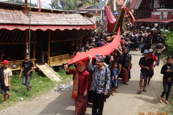 Mengenal Prosesi Ritual Rambu Solo Tradisi Pemakaman Suku Toraja - Haluan Lifestyle